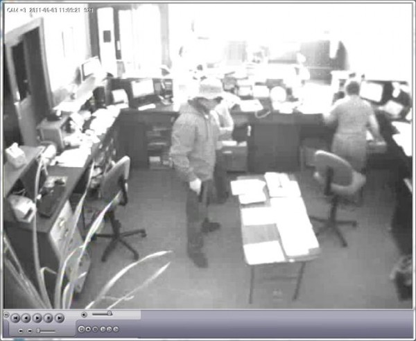 Police seek help in catching serial bank robber
