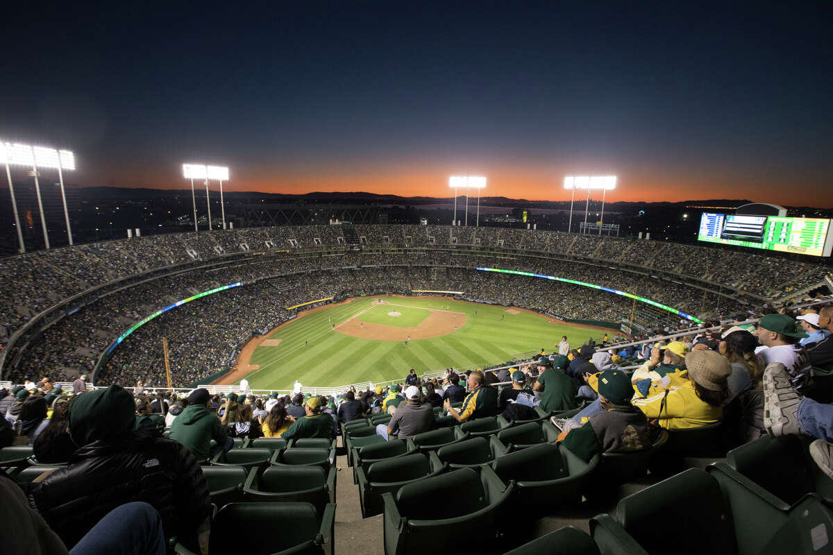 A's vs. Rays: We found the worst view on Mount Davis. These fans ...