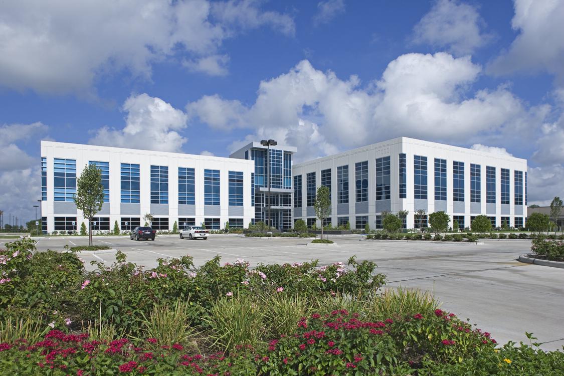 Energy Corridor pioneer David Wolff is still swinging deals