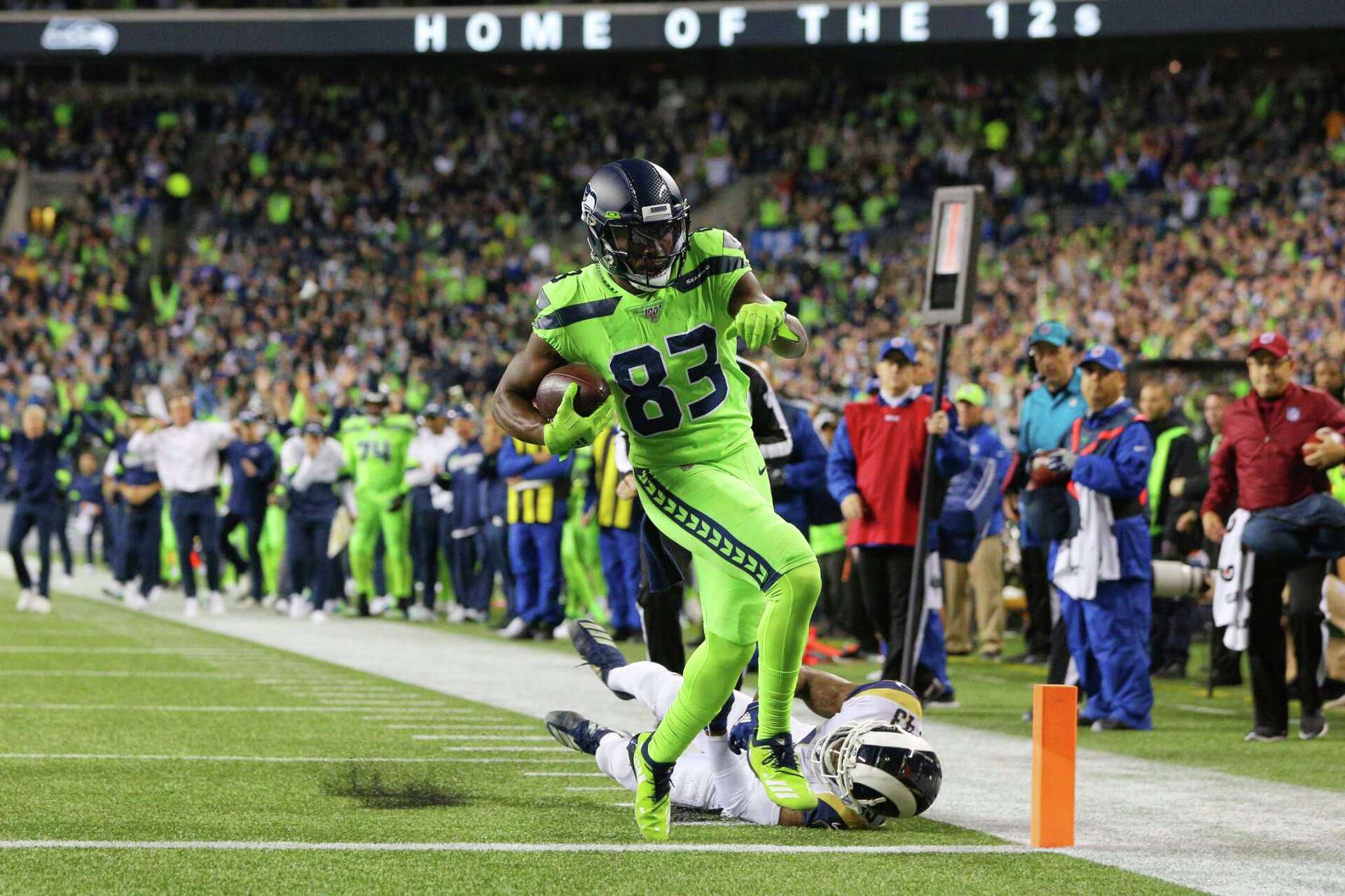 seahawks crying logo