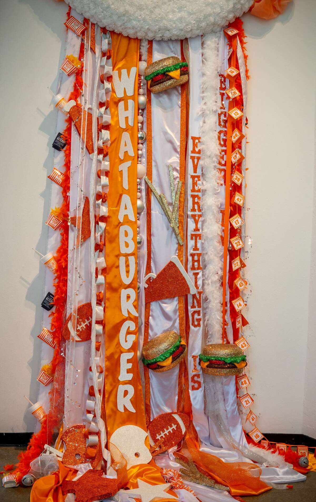 Whataburger just unveiled the 'World’s Biggest Mum' and it's everything ...