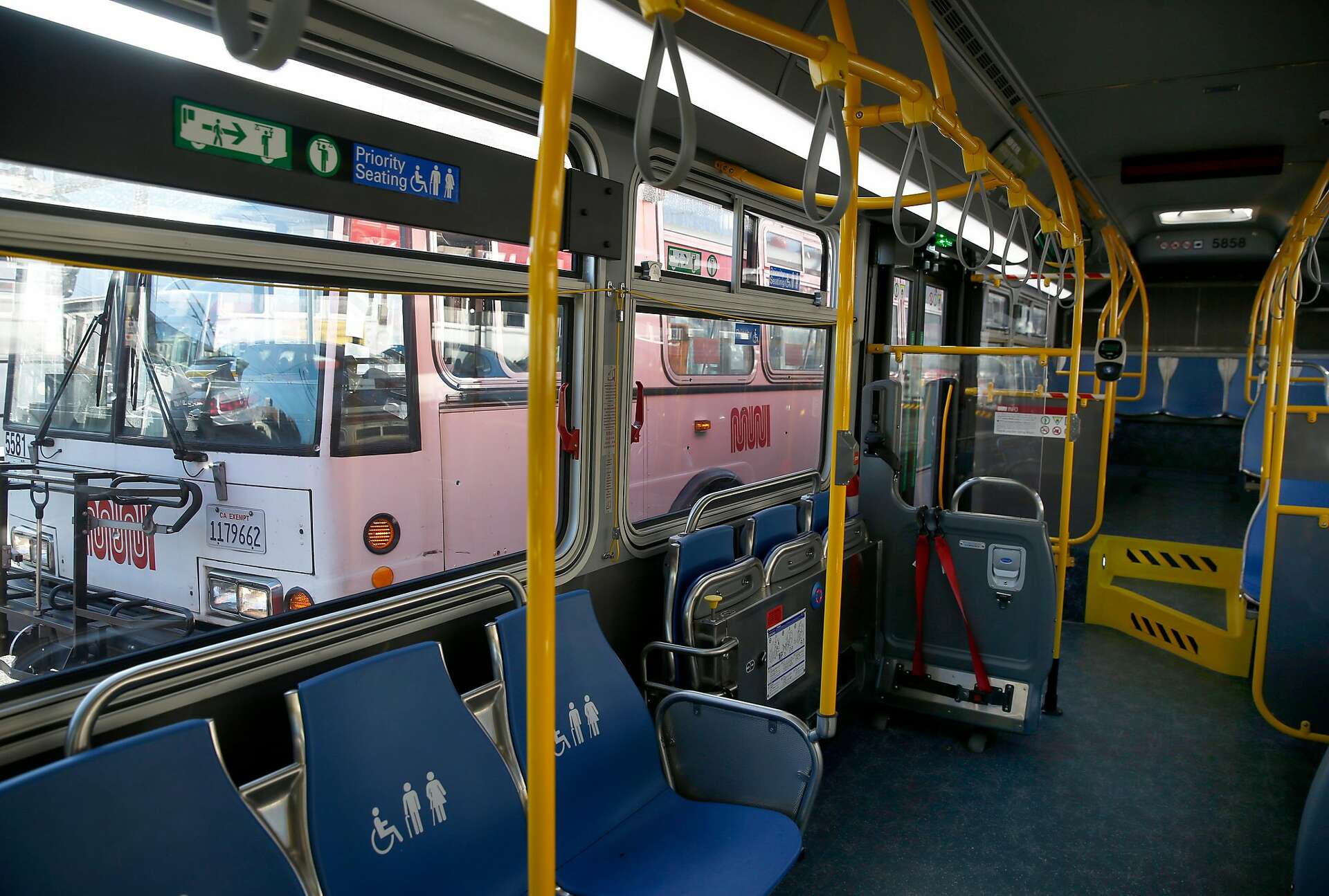 Is it a bus or is it a trolley? New SF Muni fleet can go off-wire