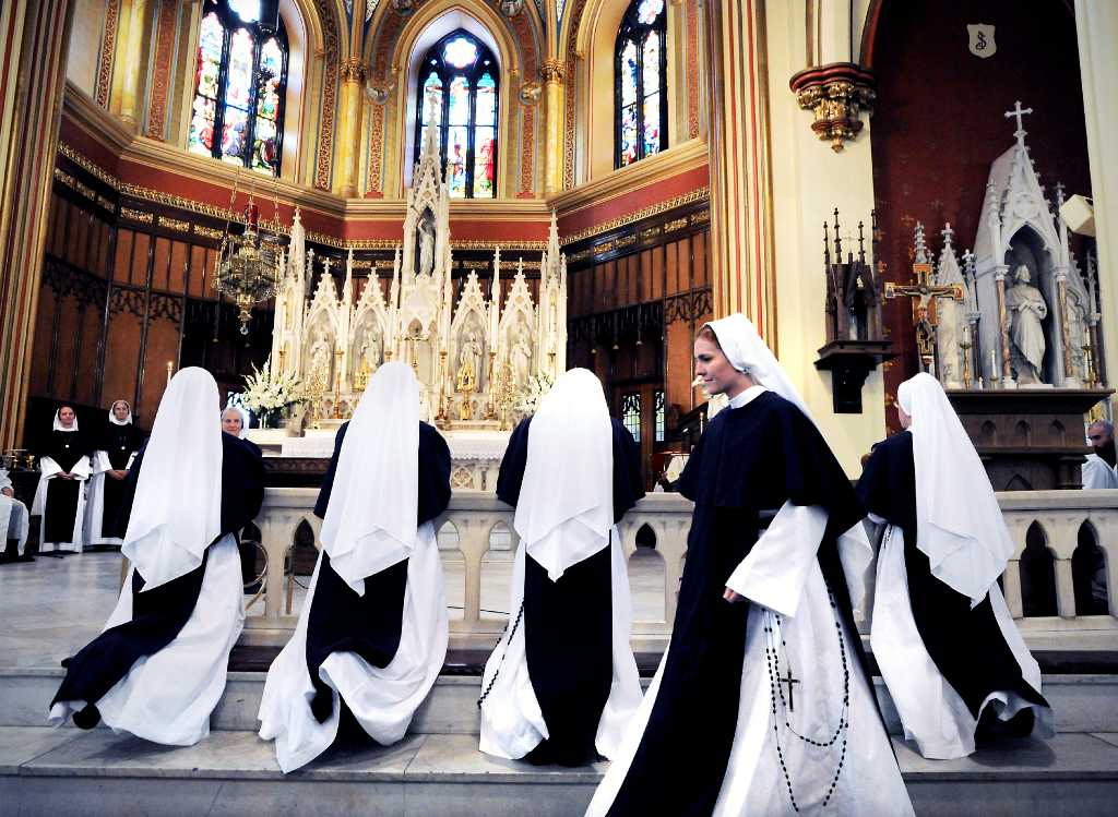 Ten nuns join Sisters of Life community in Stamford