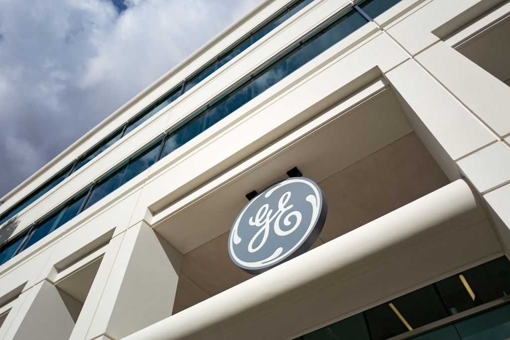 General Electric freezing pension benefits for about 20,000 U.S. employees