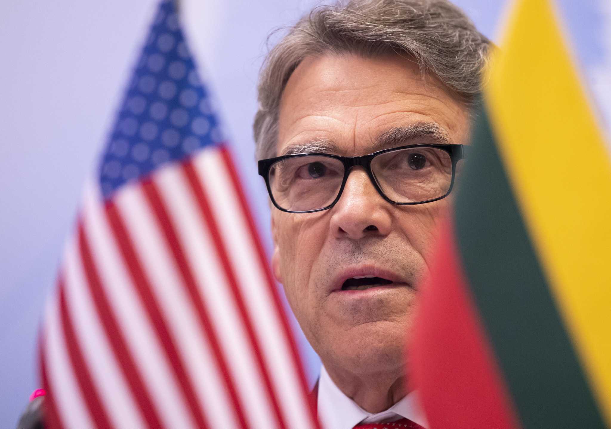 Scrutiny of Rick Perry’s role in Ukraine scandal builds