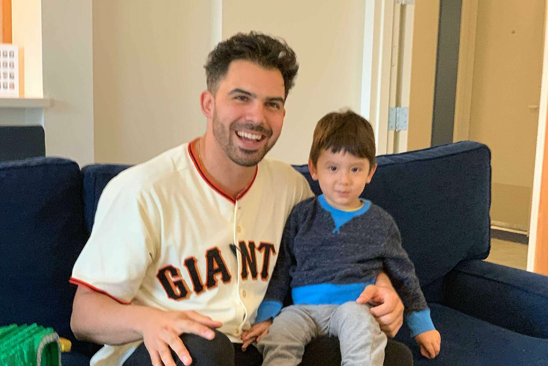 Giants prospect posts paystub on Twitter to shine light on minor-league ...