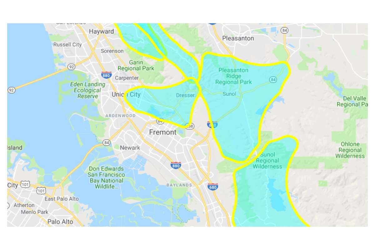PG&E power outage: Roughly 450K Bay Area residents are without power