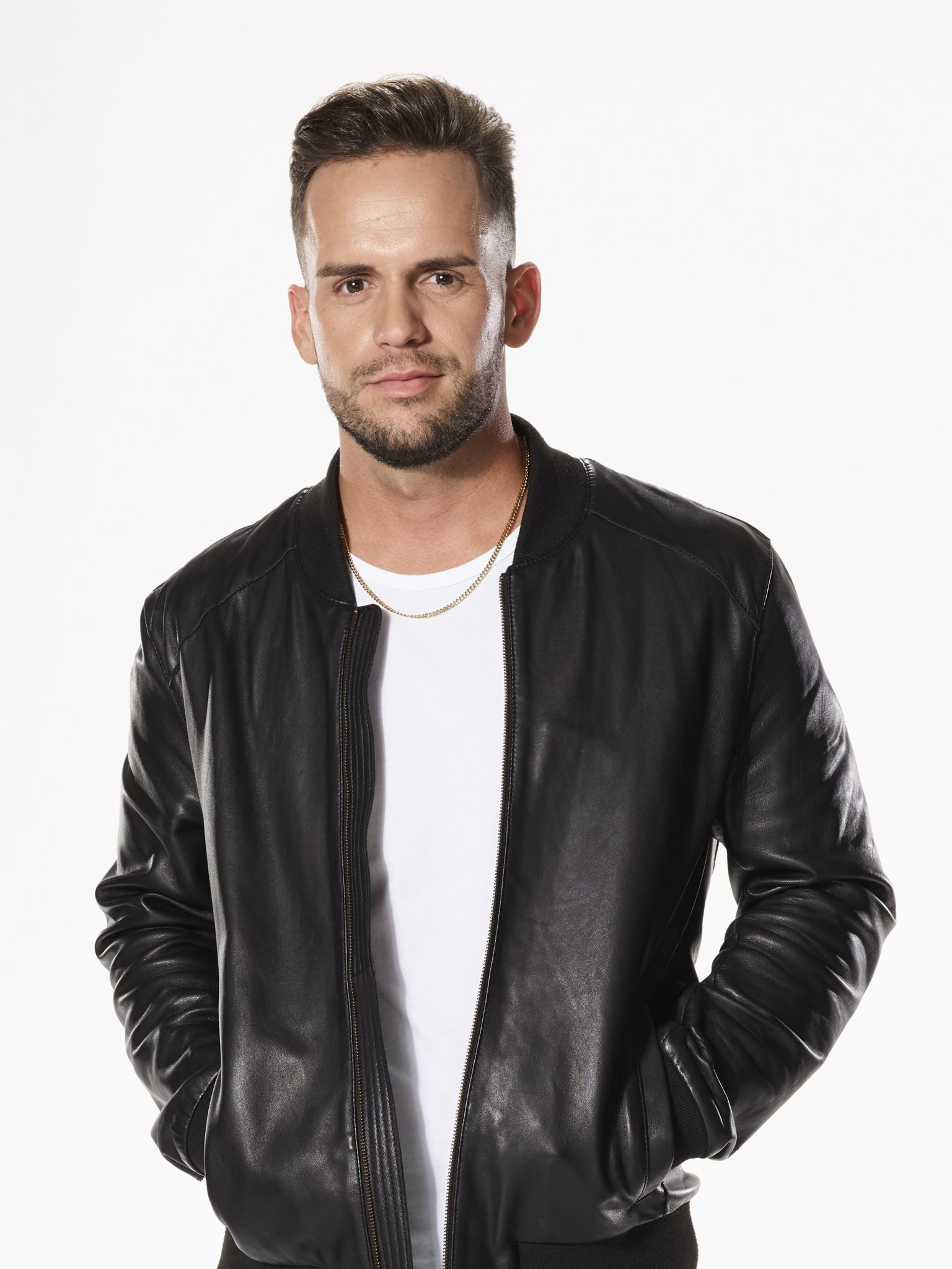 Local singer Matt New makes the team on 'The Voice'