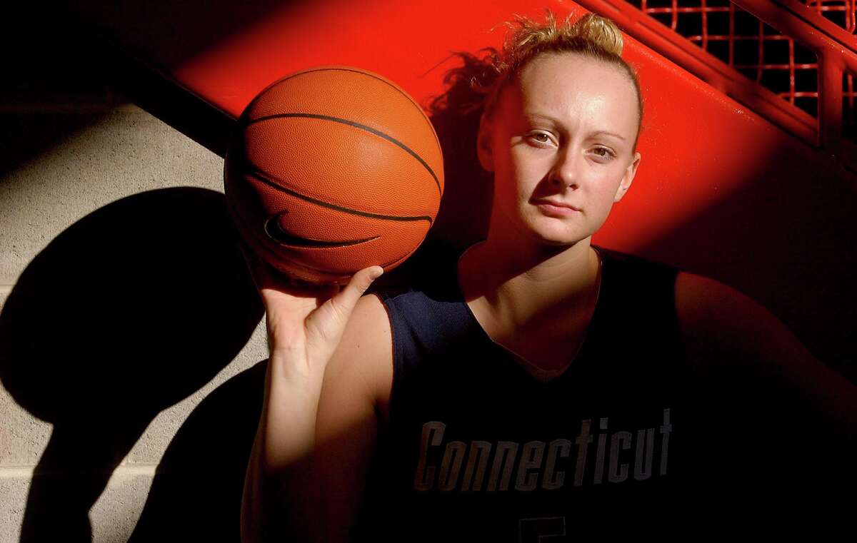 Former Seymour and UConn standout Conlon named next girls head coach at ...