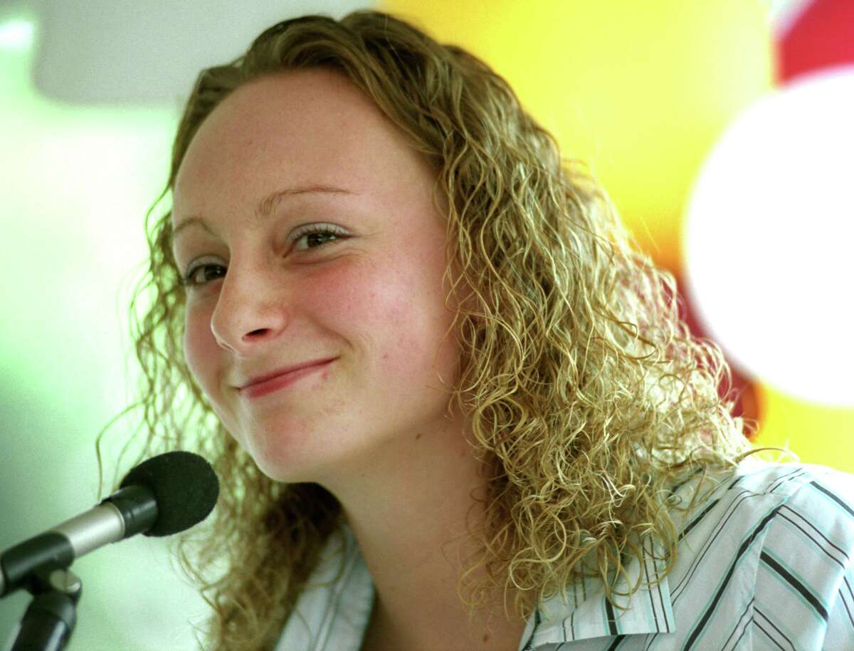 Former Seymour and UConn standout Conlon named next girls head coach at ...