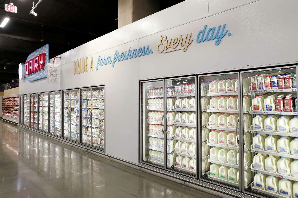 Check out H-E-B’s new Buffalo Heights grocery store