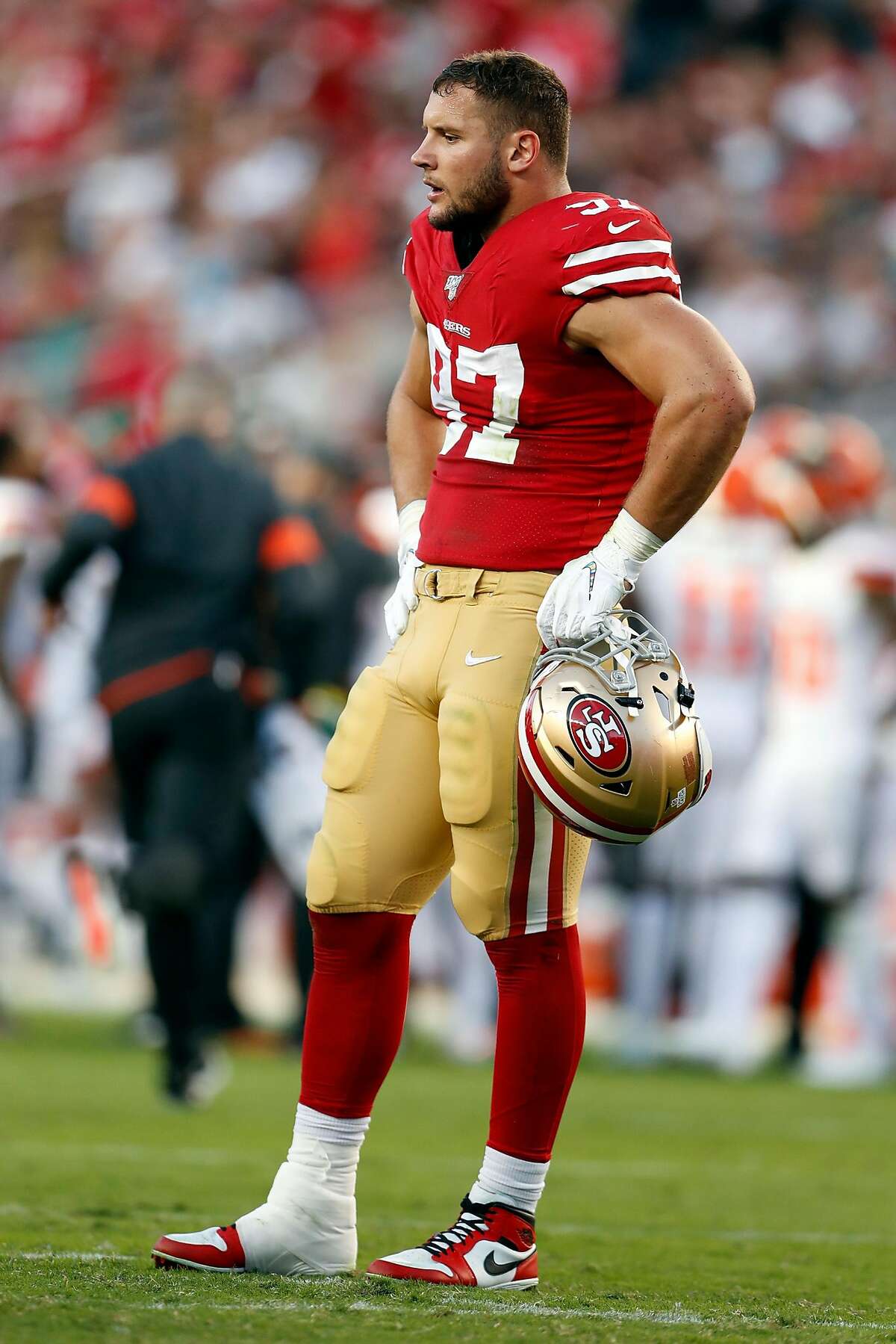 49ers’ Nick Bosa brings bravado reminiscent of Jim Harbaugh