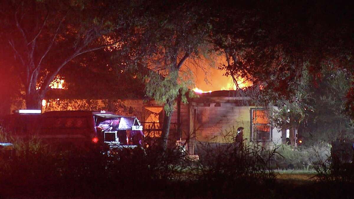 Family escapes home destroyed by fire in southwest Bexar County