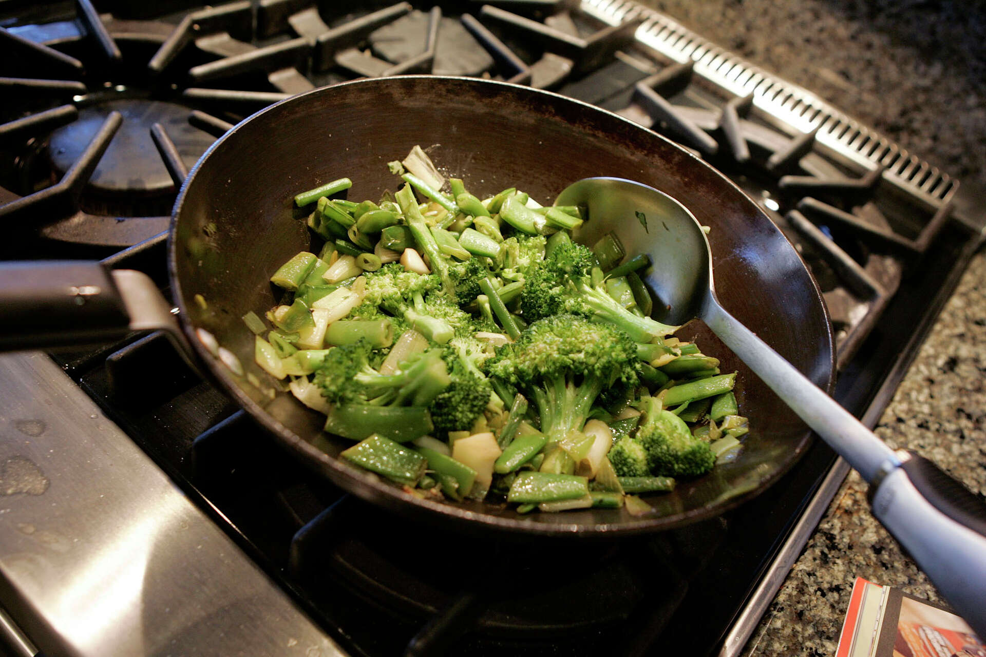 Mastering basics of stir frying