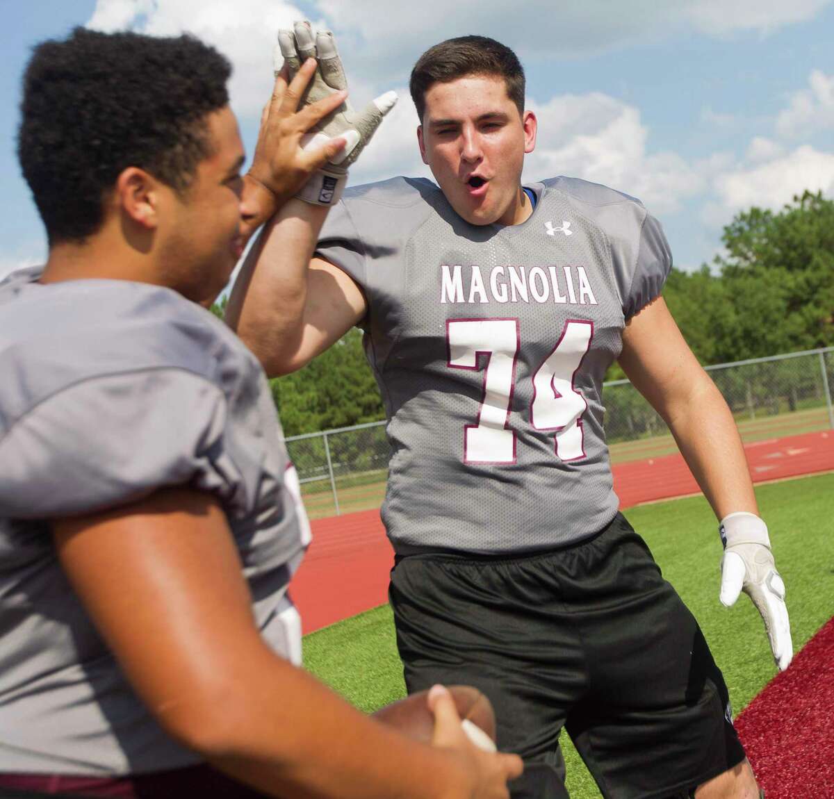 FOOTBALL: Meet Magnolia’s big Bulldogs on the offensive line
