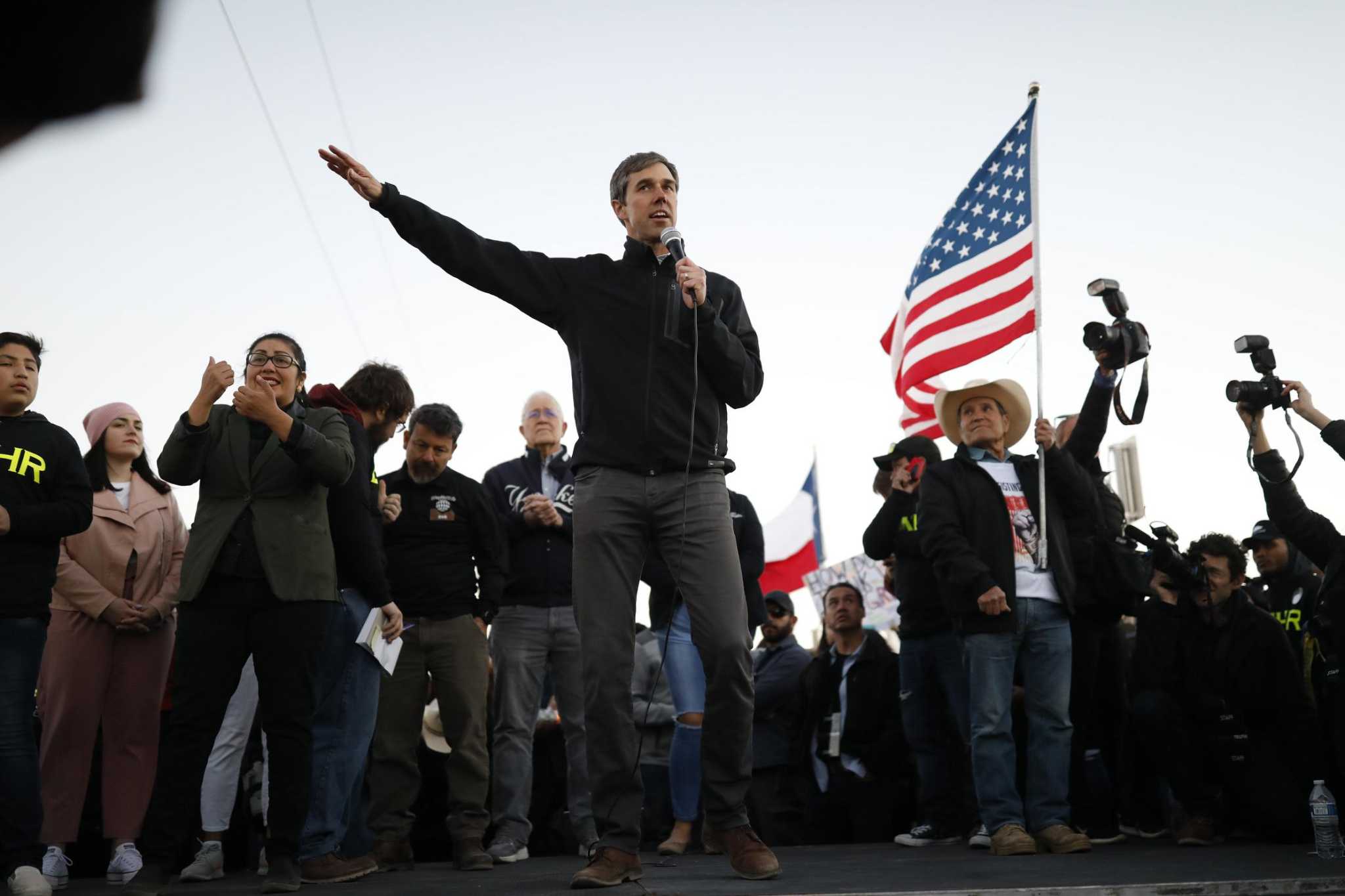 Beto O’Rourke plans counter-rally as Trump heads to Dallas Oct. 17