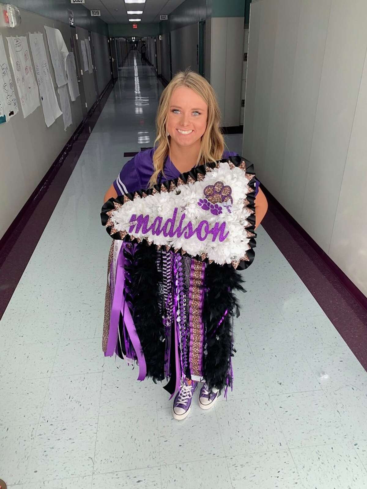 Houston-area students celebrate Texas homecoming tradition with ...