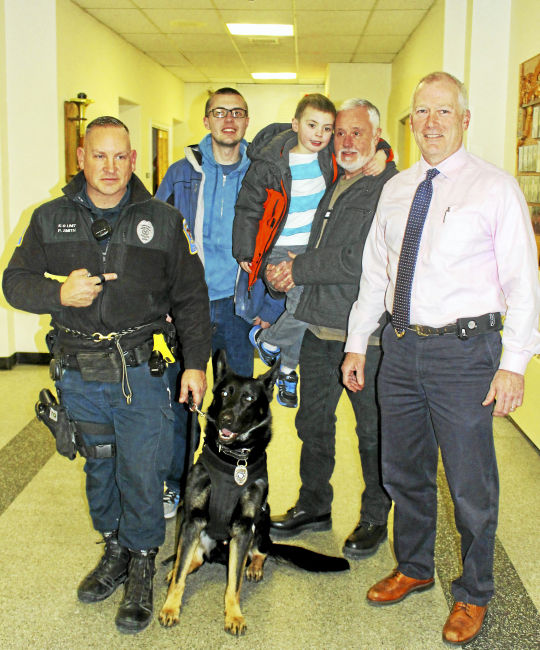 Donation gives Ansonia police dog a lifesaving vest