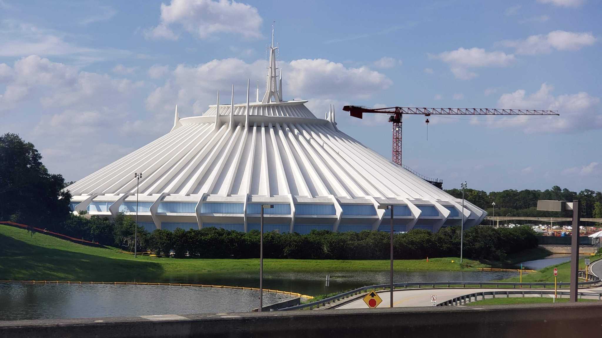 Kids stuck at home can go on these virtual Disney World rides