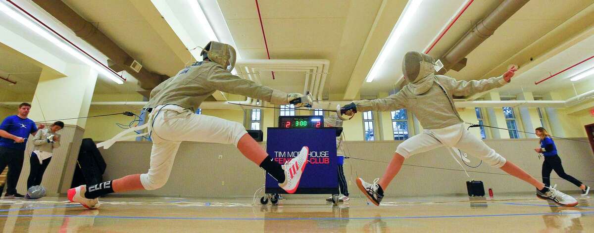 En garde: Fencing academy comes to Greenwich