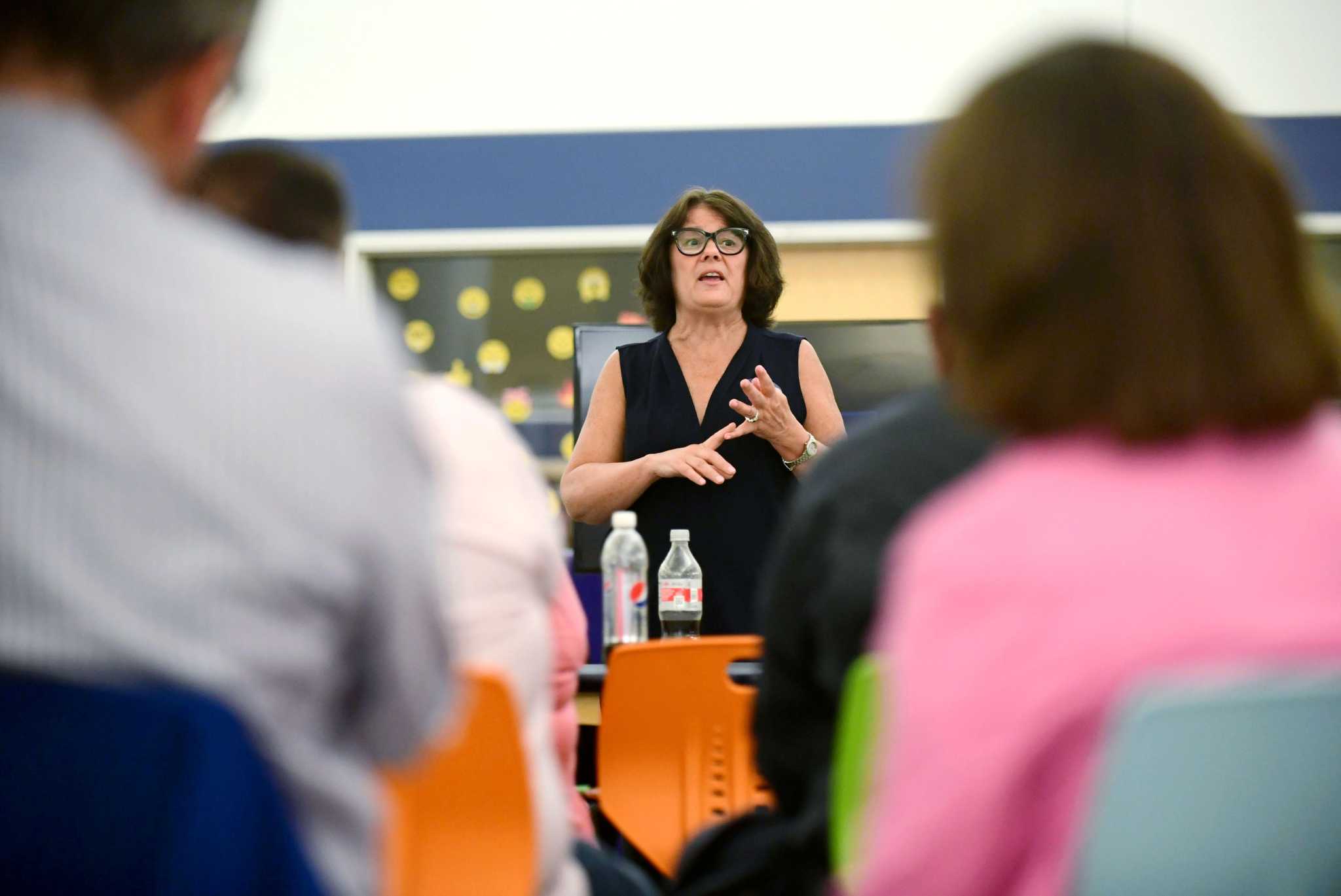 Norwalk needs a ‘time out,’ mayoral candidate Lisa Brinton says