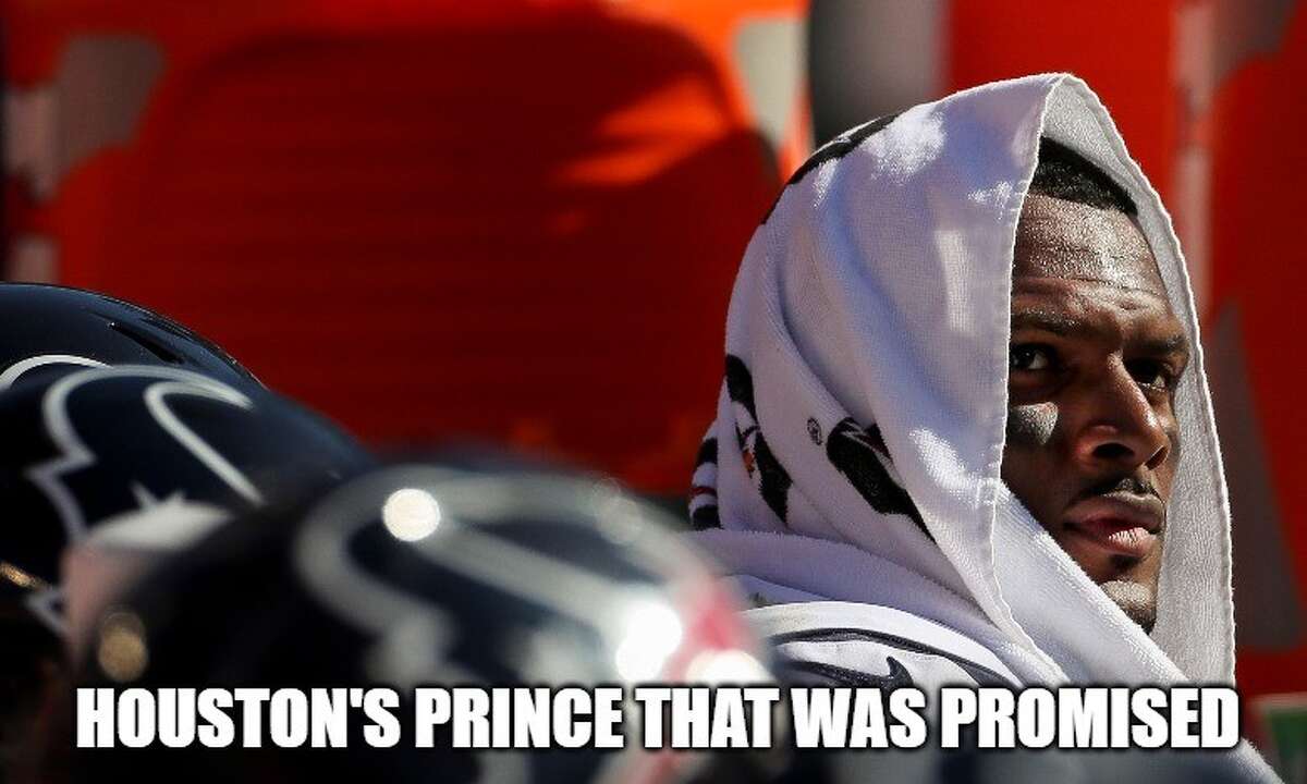 Hilarious memes praise Texans' win, mock Cowboys' loss