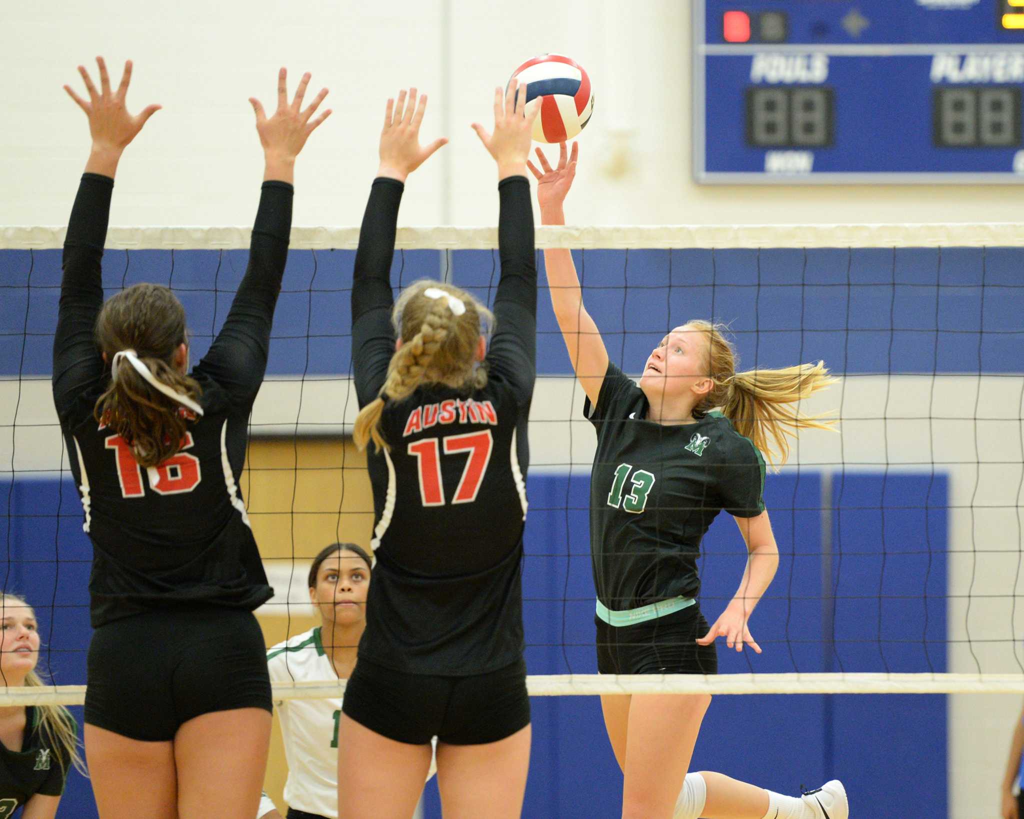 Mayde Creek volleyball earns 20th win