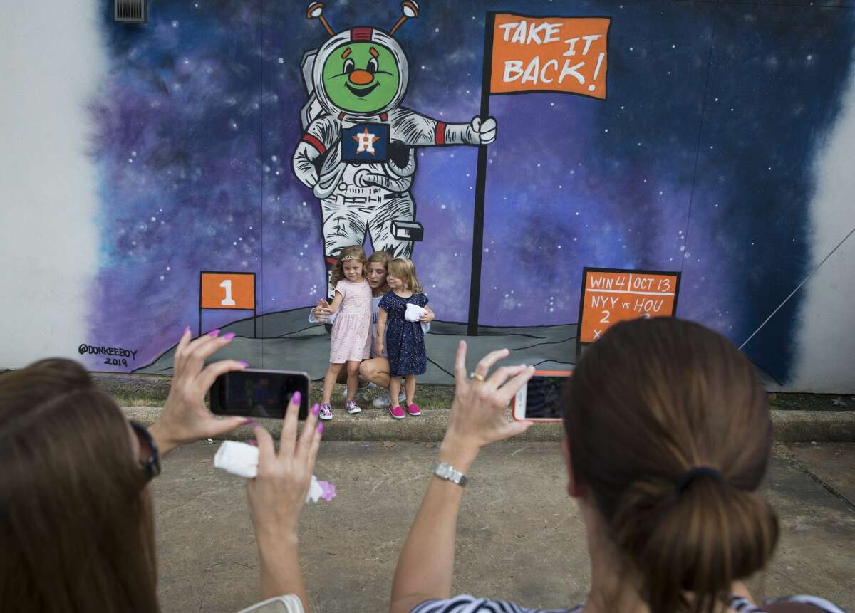 Here's where you can find all of the latest Astros-themed murals in Houston