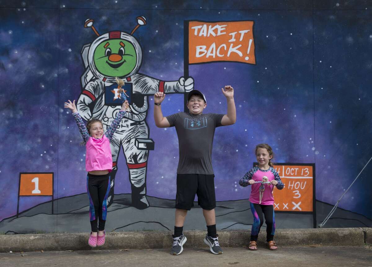 Here's where you can find all of the latest Astros-themed murals in Houston