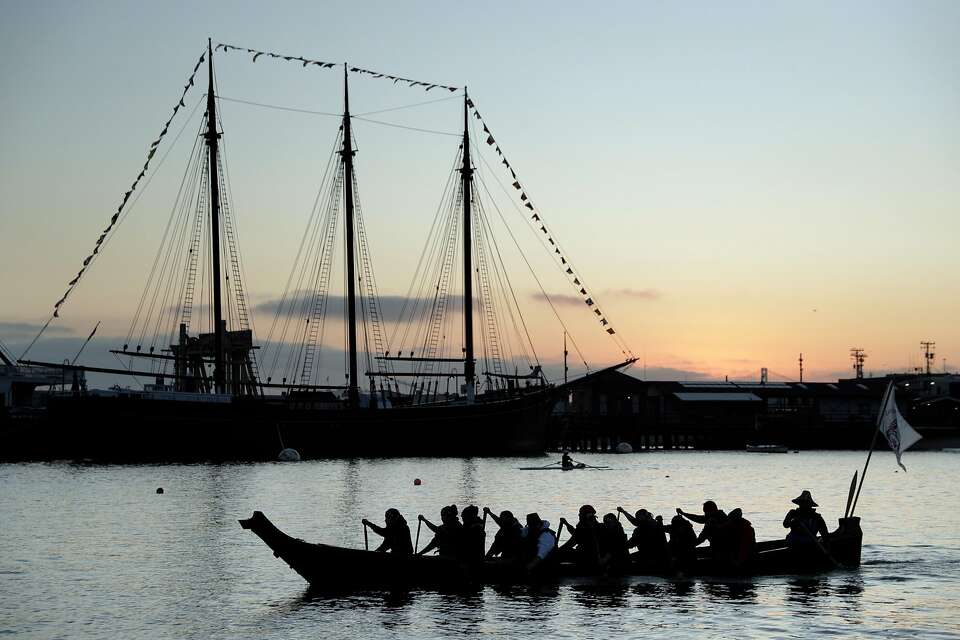 Old technique takes new tule reed boat to Alcatraz to mark Indian ...