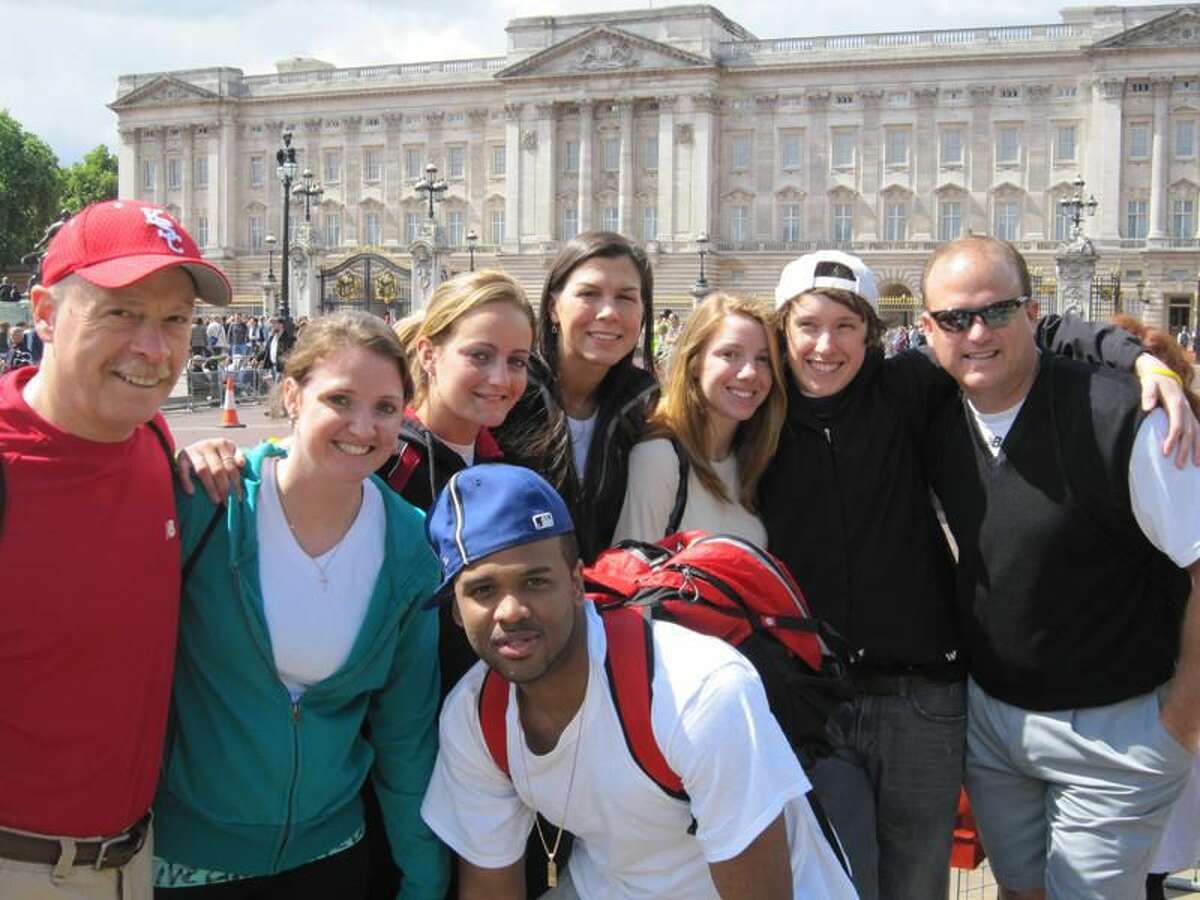 North Haven's Sara Laudano takes part in basketball trip to Europe with ...