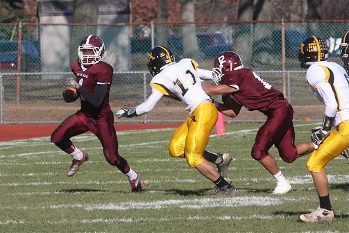 FOOTBALL: Jalon White leads North Haven past Amity (photos)