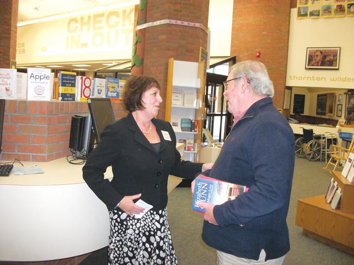 Hamden Library hires new director