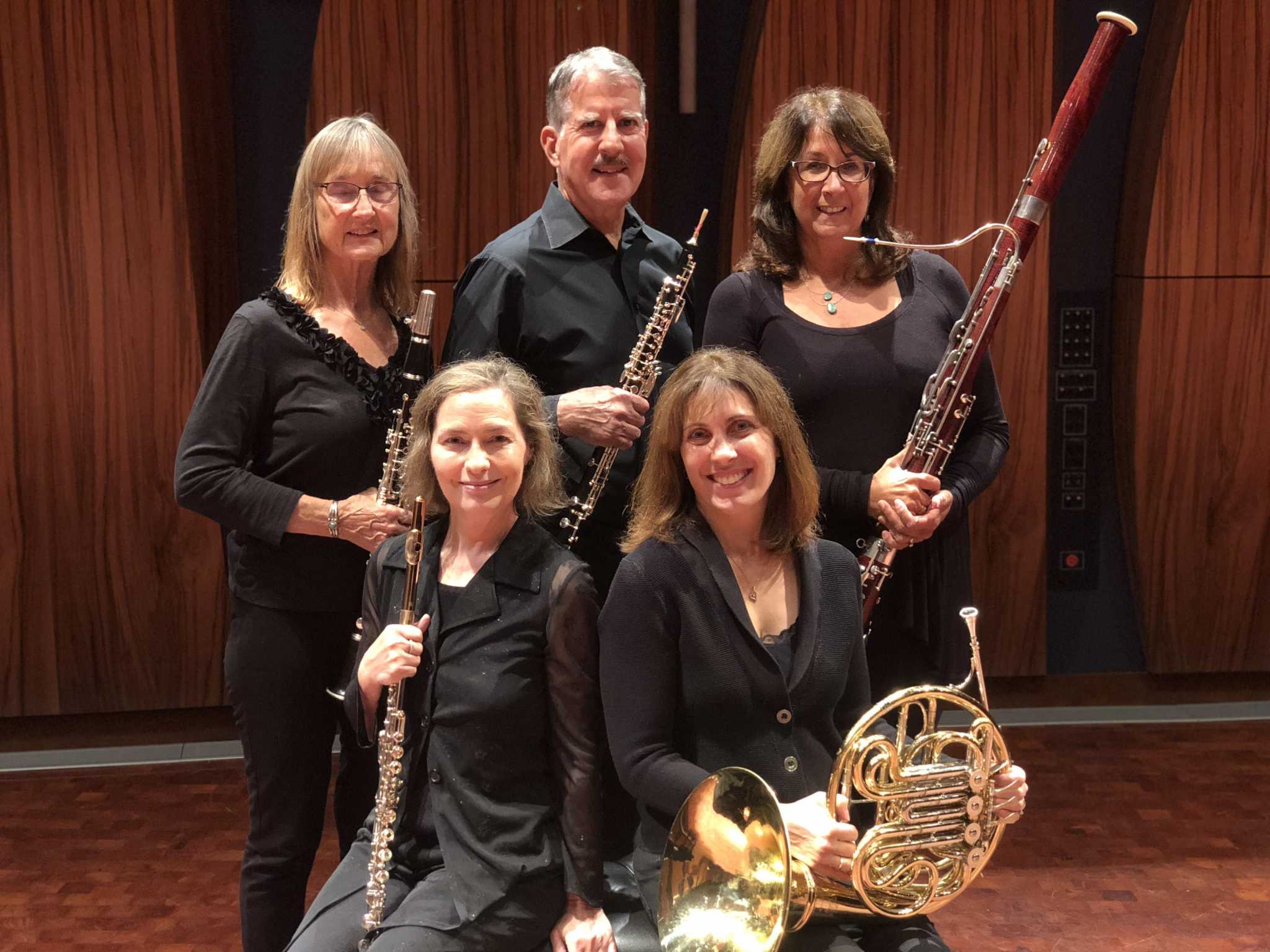 Wilton Bulletin Board — E-waste, tours, hikes and concerts