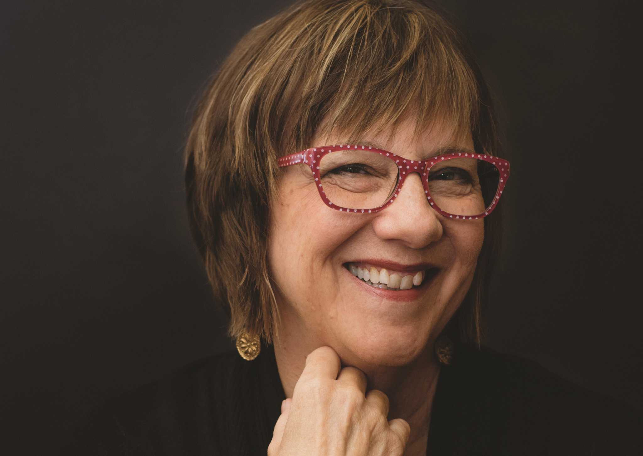 Deborah Crombie loved British mystery series so she wrote her own