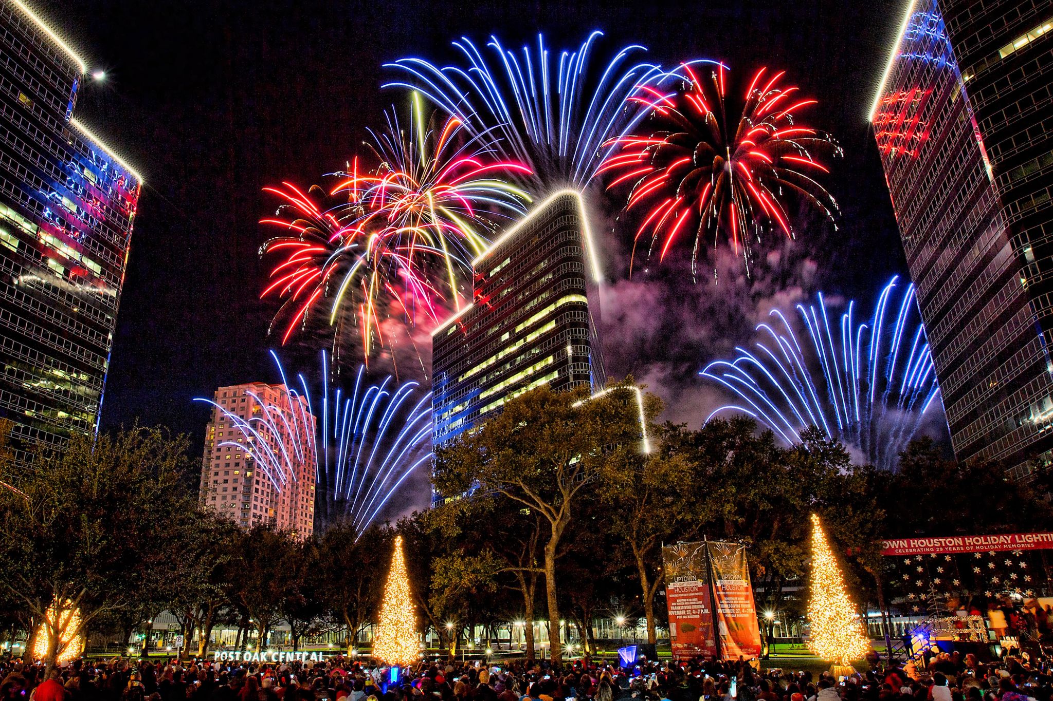 This is where to see fireworks in Houston on Thanksgiving night