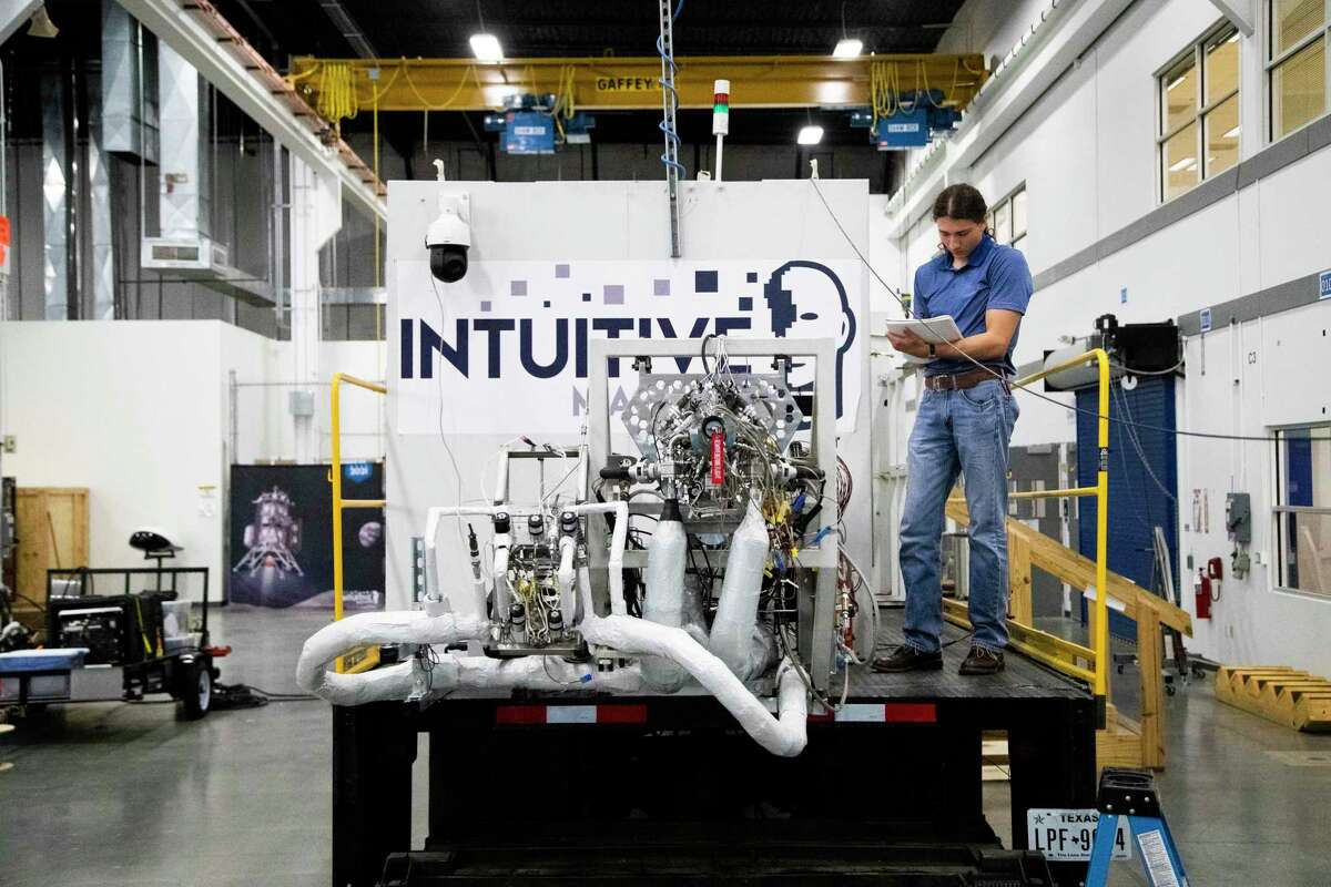 Houston-based company headed to the moon in 2021