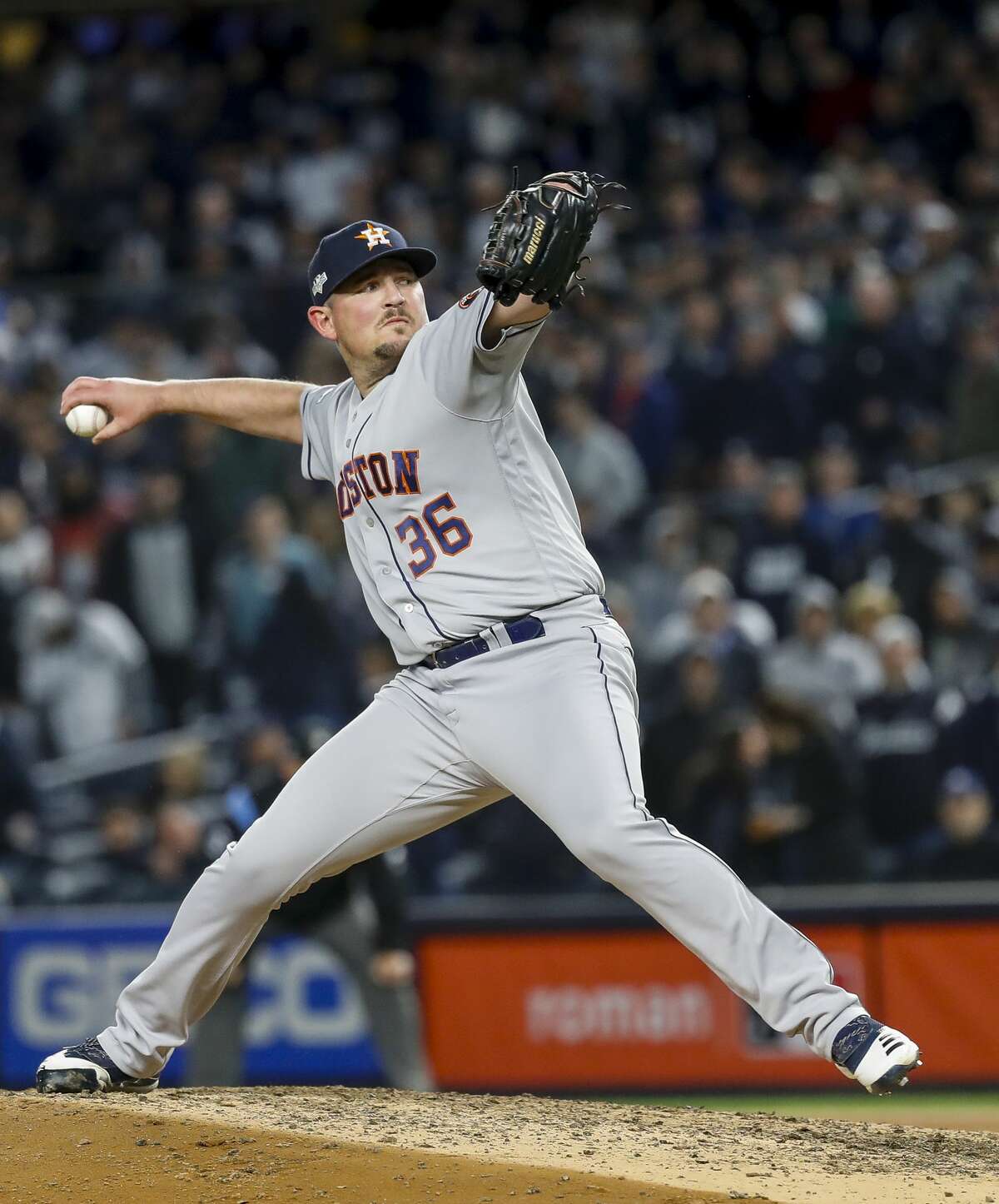 Astros win Game 4, push Yankees to brink of elimination