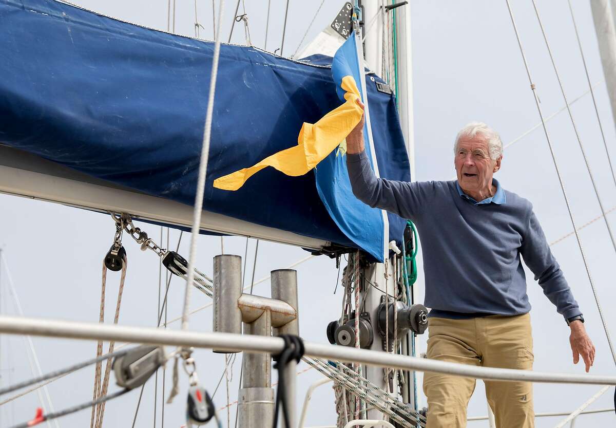 It’s kisses and Champagne as solo sailor finishes epic voyage in Sausalito