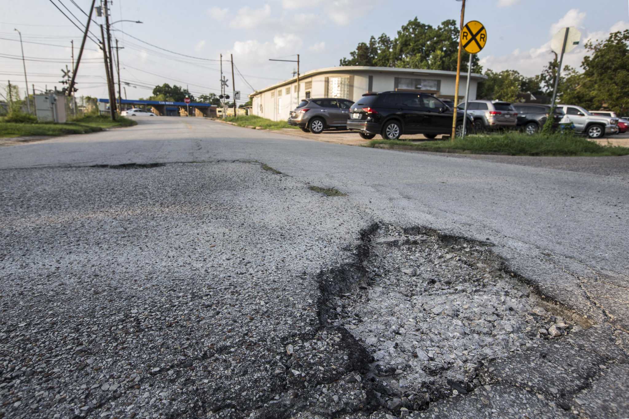 Study reveals one third of Houston roads are in poor condition, but we ... Study reveals one third of Houston roads are in poor condition, but we ...