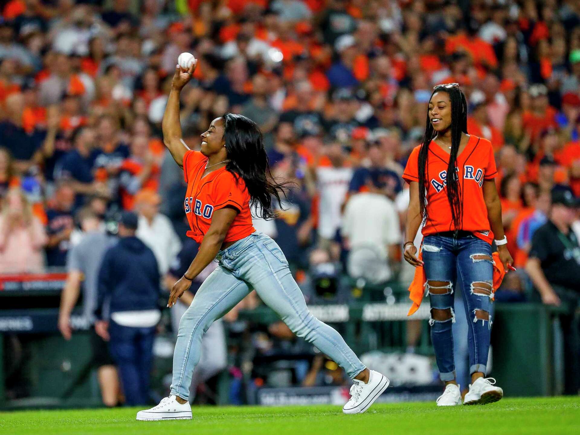 Houston Astro: Simone Biles to throw out first pitch Friday