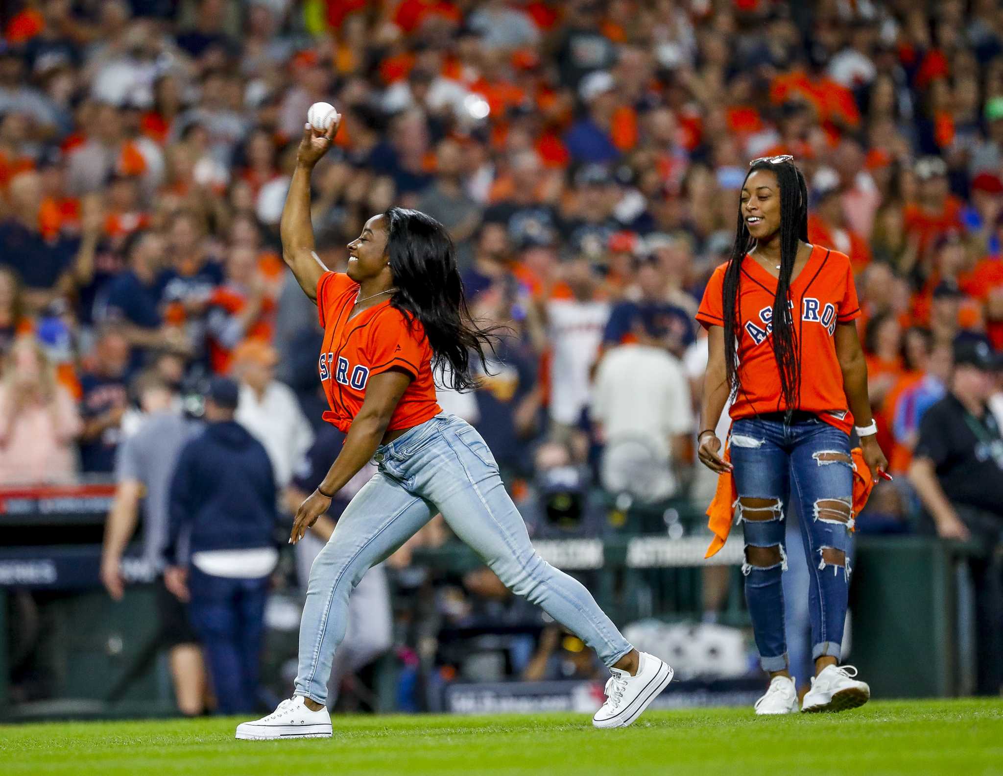Houston Astro: Simone Biles to throw out first pitch Friday