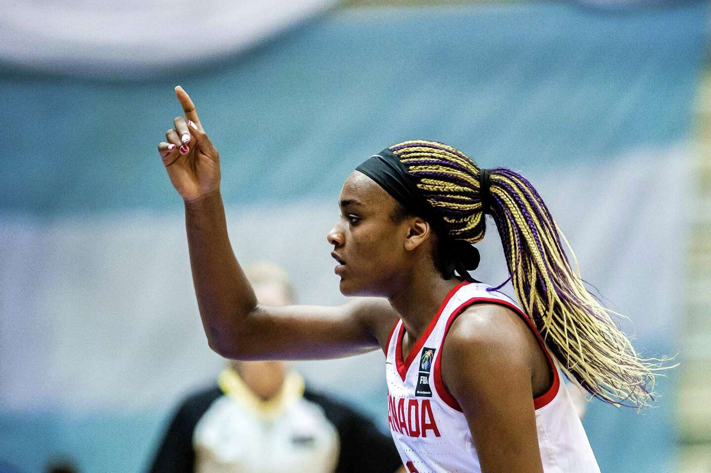 Canadian prospect Aaliyah Edwards commits to UConn