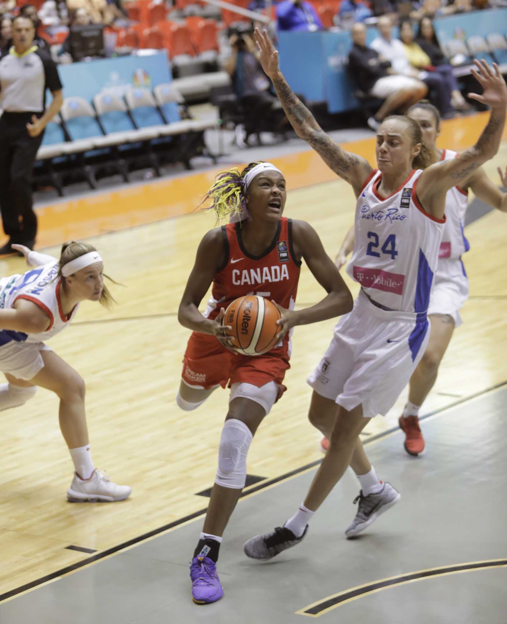 UConn recruit Aaliyah Edwards like any other teen until she steps onto ...