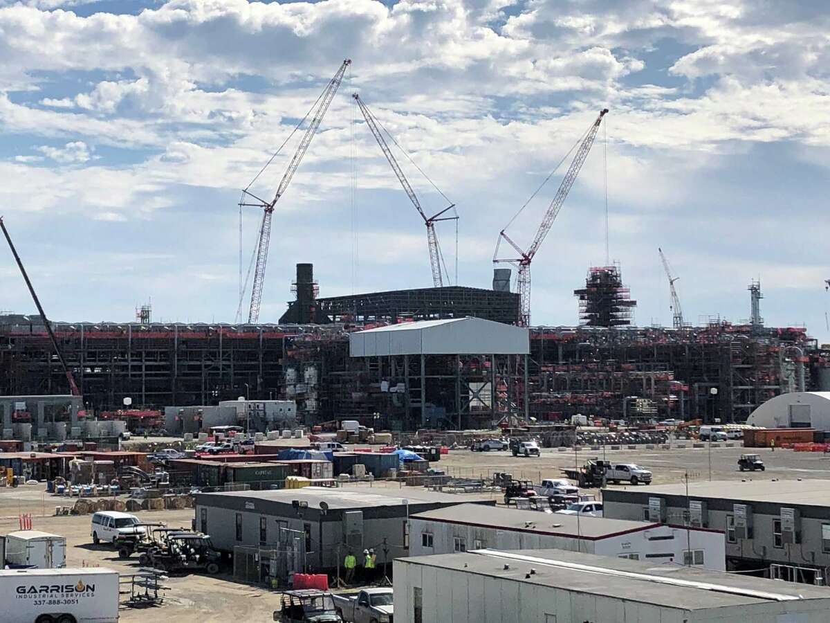 Cameron LNG celebrates nearing completion of export facility