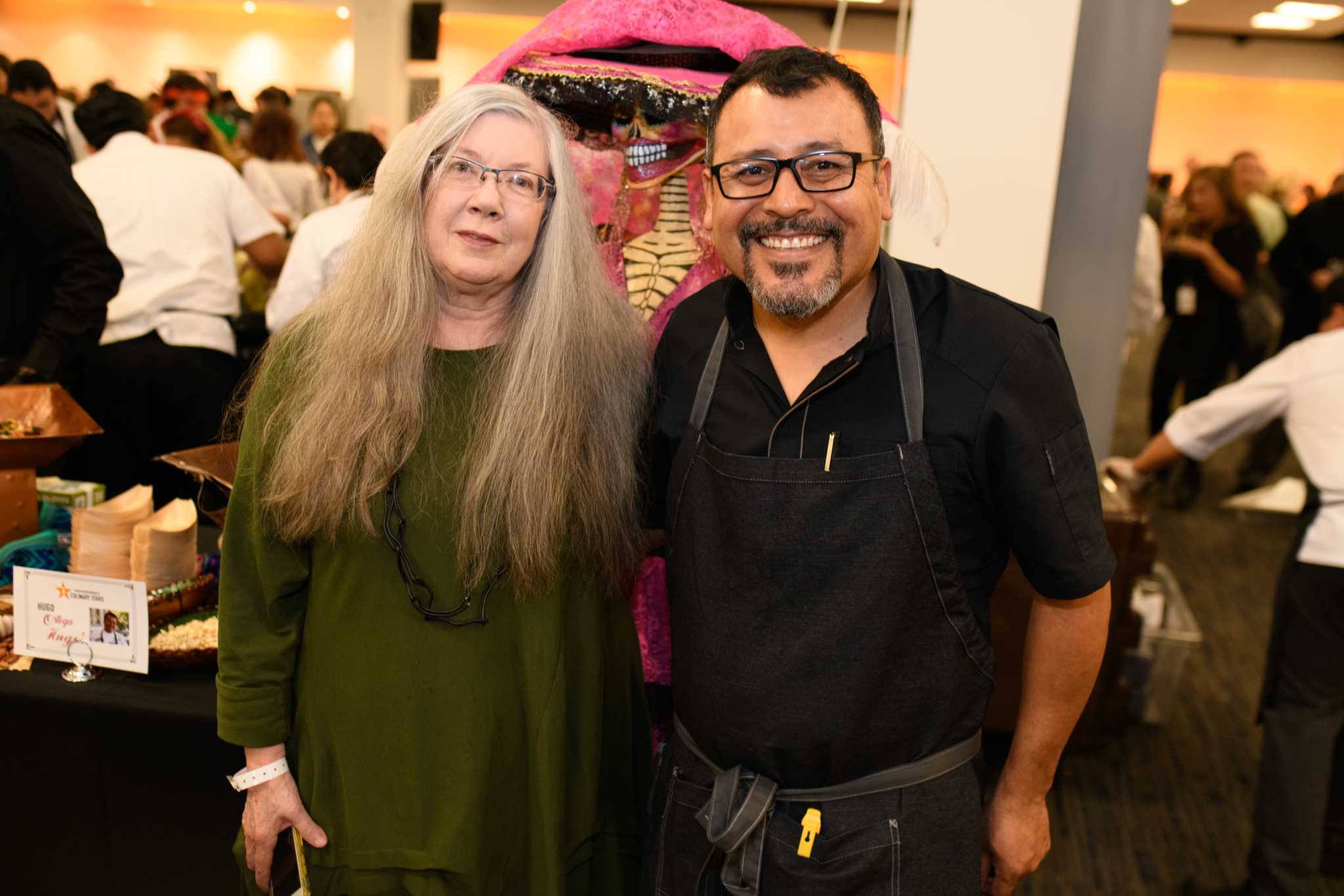 Longtime food critic Alison Cook is leaving the Houston Chronicle