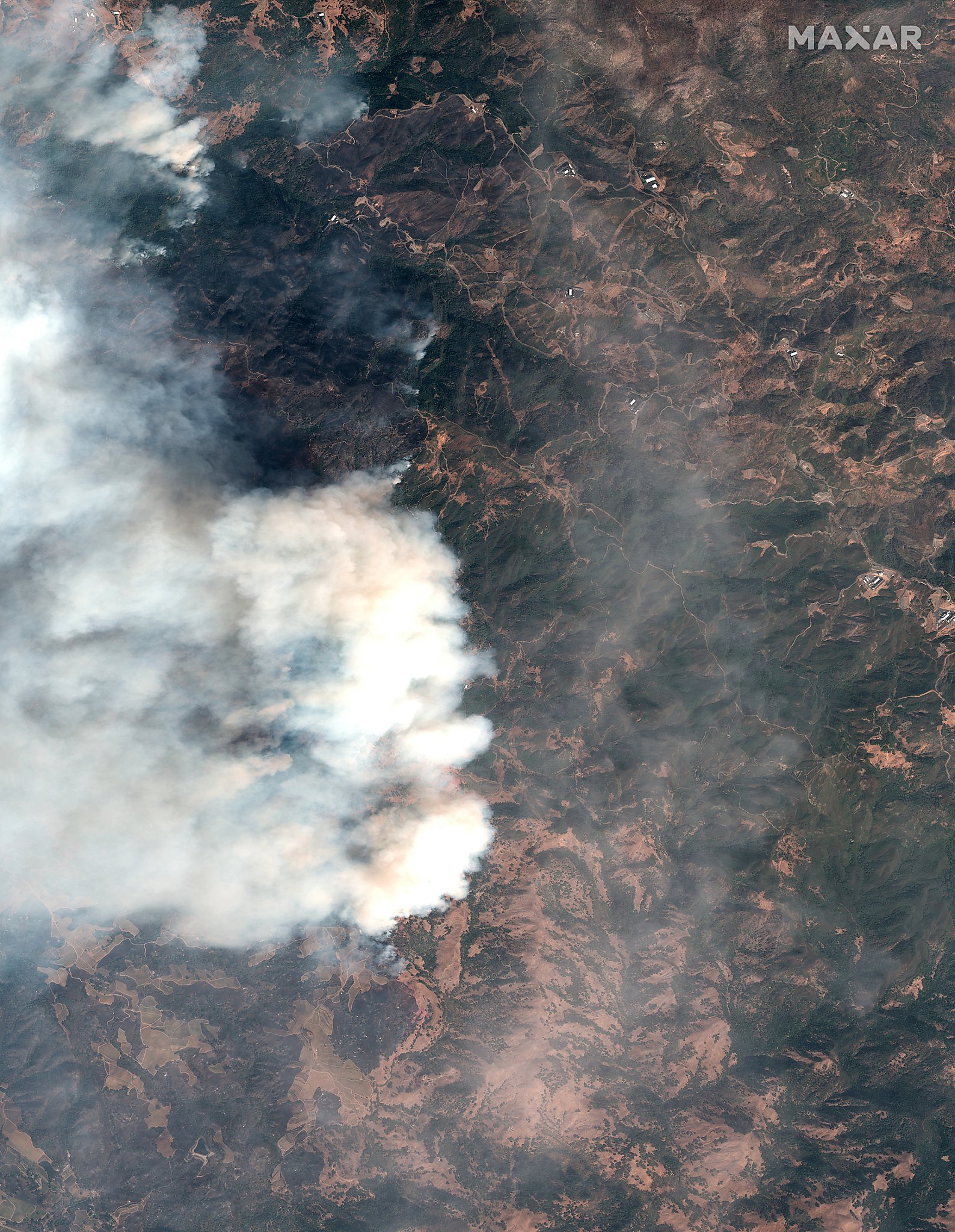 Here's what the Kincade Fire looks like from space
