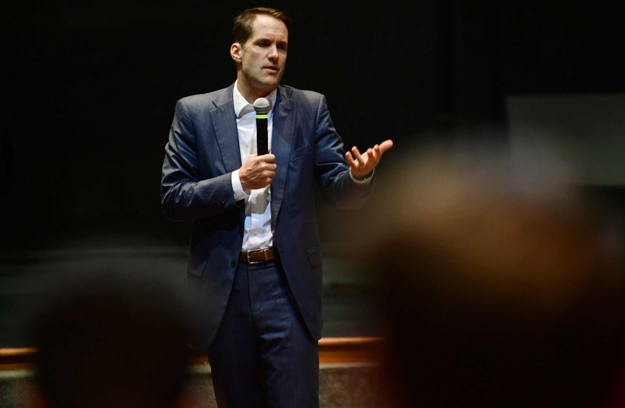 Congressman Jim Himes to host Ridgefield town hall meeting Nov. 9