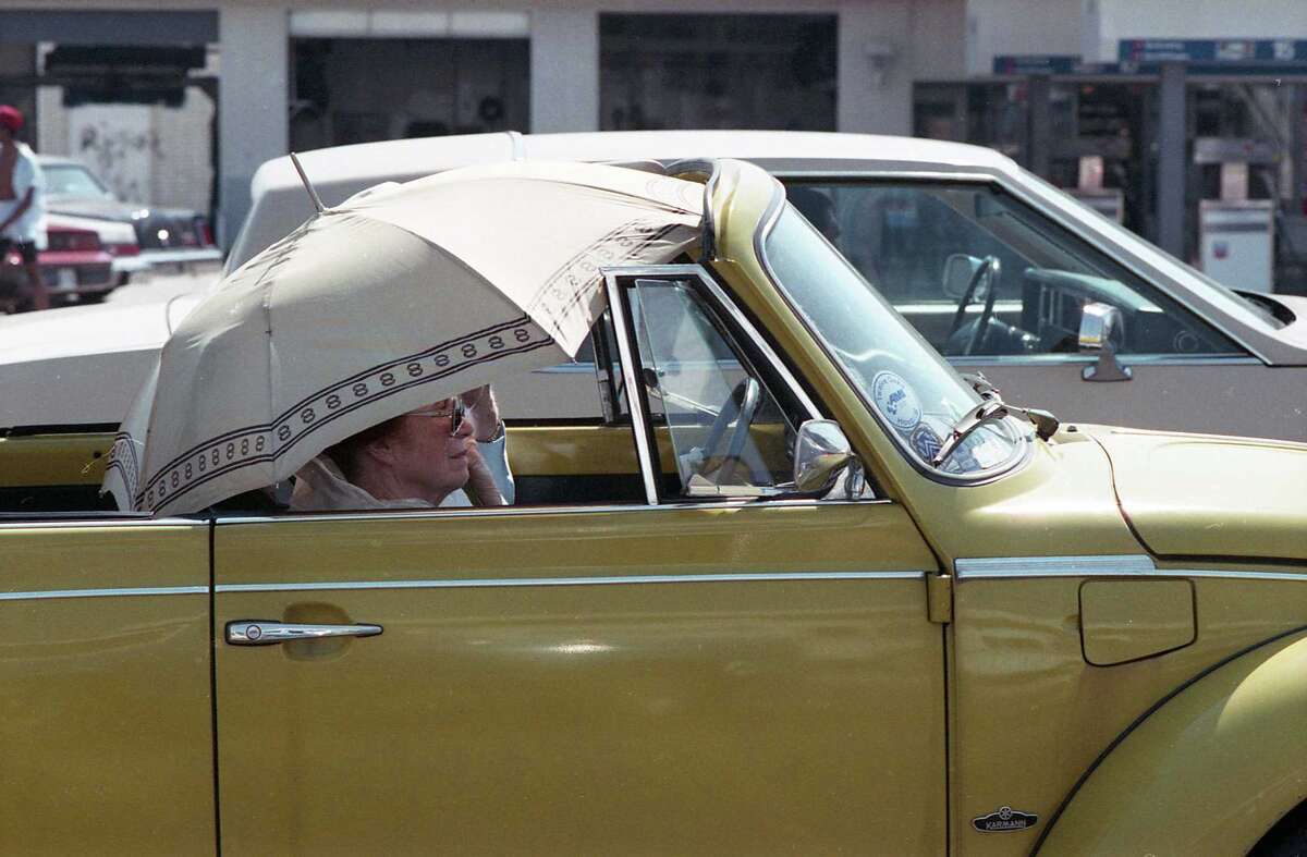 30 years ago: The Phillips Petroleum explosion in Pasadena and 'RoboCop ...