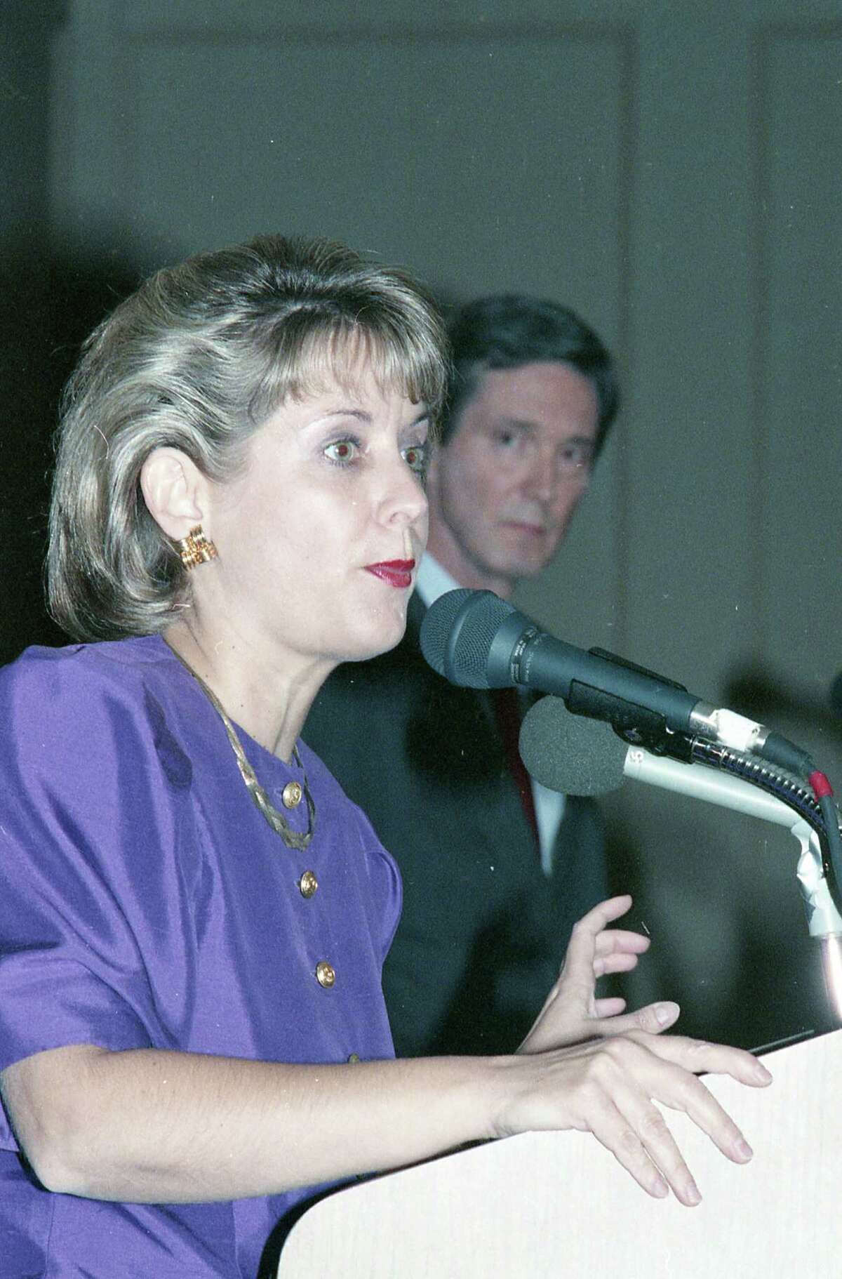 30 years ago: The Phillips Petroleum explosion in Pasadena and 'RoboCop ...